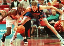 ¿Qué jugadores de la NBA eran los 'Monstars', rivales de Jordan y ...