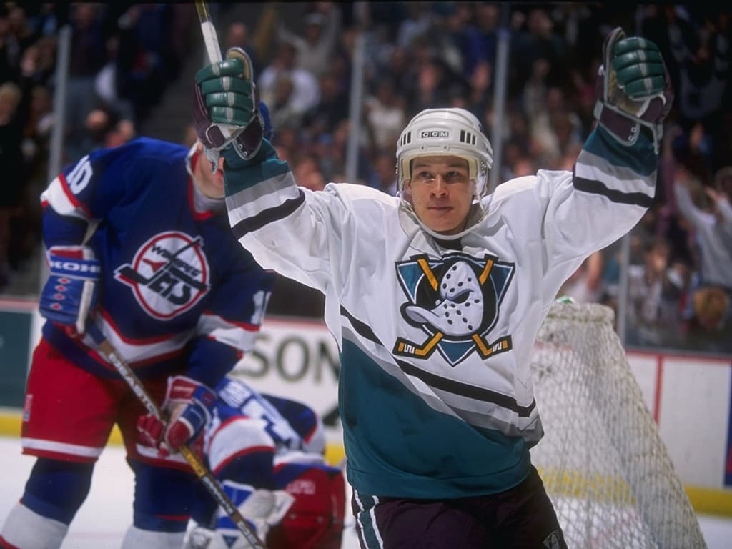 ¿Quiénes eran los integrantes de la película de Disney The Mighty Ducks ...