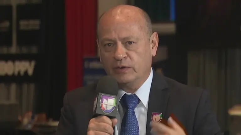 “El primer round lo ganó Saúl Álvarez por el peso y por el público ...