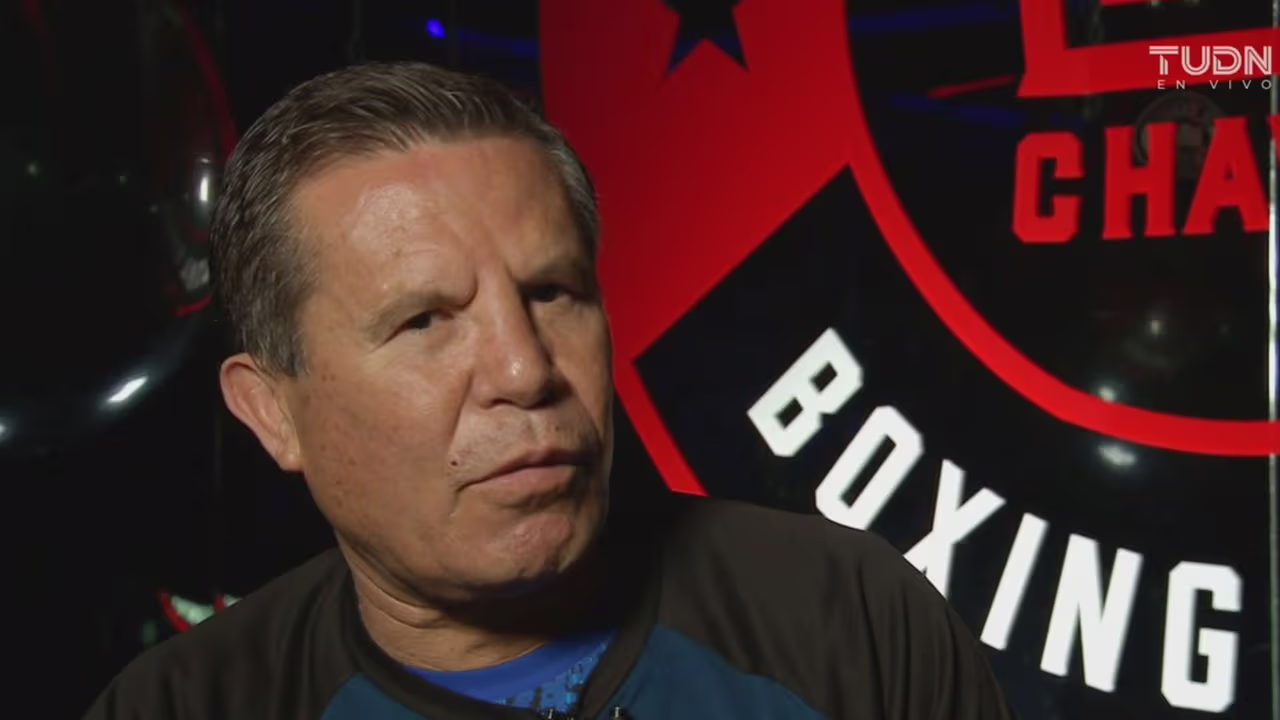 Julio César Chávez siente a su hijo Chávez Jr. Más maduro | TUDN Boxeo ...