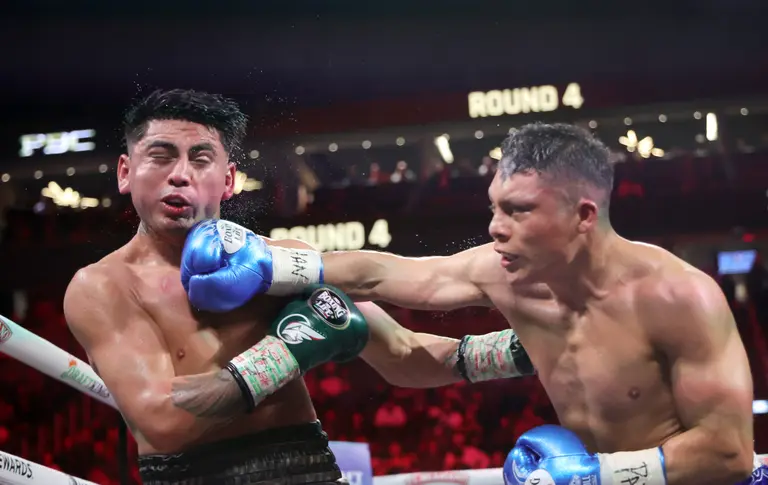 Pitbull Cruz derrota 'Tashiro' Fierro por decisión unánime en Las Vegas | TUDN Boxeo | TUDN