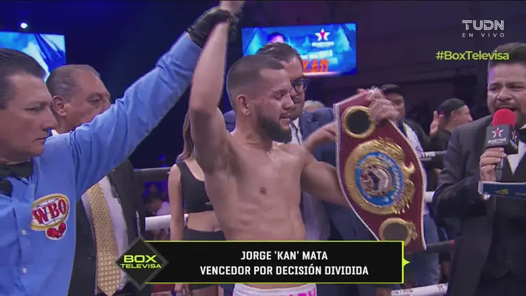 ¡Polémico triunfo de Jorge Mata por decisión dividida! | TUDN Boxeo | TUDN