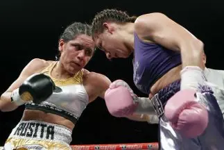 Yazmín 'Rusita' Rivas conservó el cinturón mundial gallo CMB ante ...