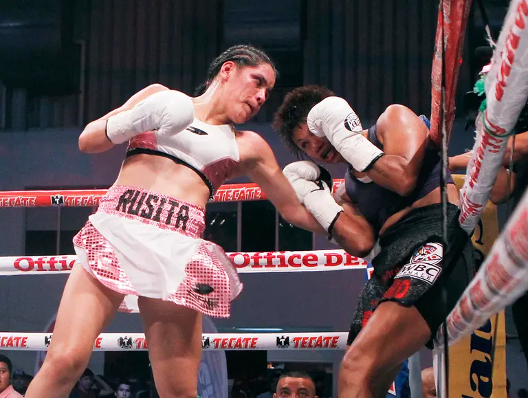 Yazmín 'Rusita' Rivas retuvo título supergallo CMB; 'Tornado' Sánchez ...