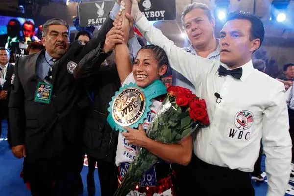 Yessica Chávez defendió con éxito ante María Magdalena Rivera | TUDN ...