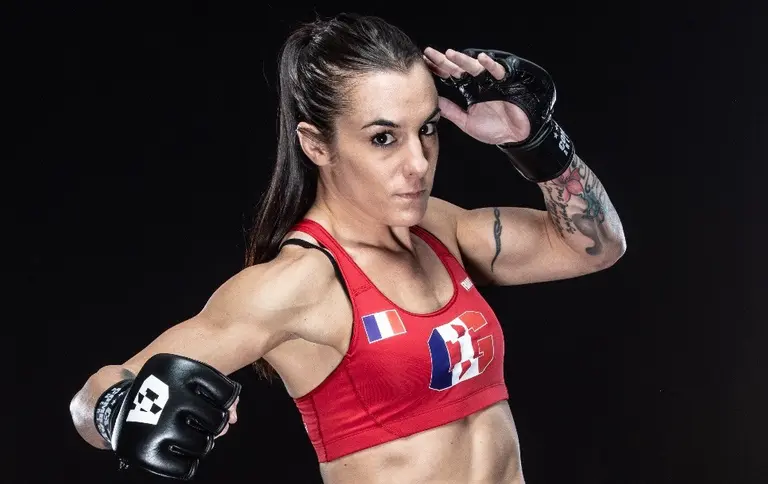 Claire López quiere medirse a Ana Palacios después de enfrentar a cara ...