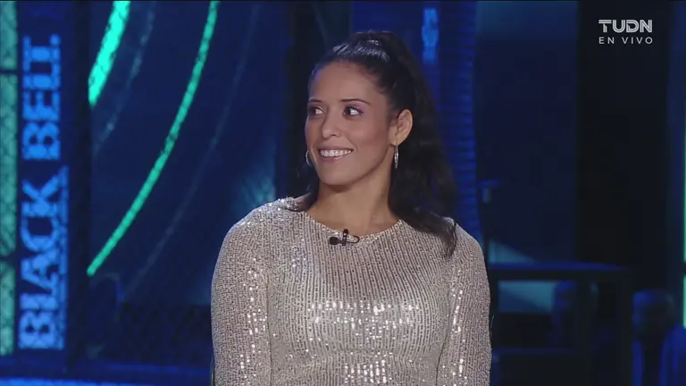 Mariel Celimen a la ‘Loba’: “Yo nací para esto, ella para tomarse fotos” | TUDN Combate Global ...