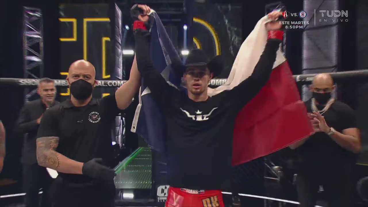 ¡Todavía es invencible! Landry Ward supera a Dumar Roa | TUDN Combate ...