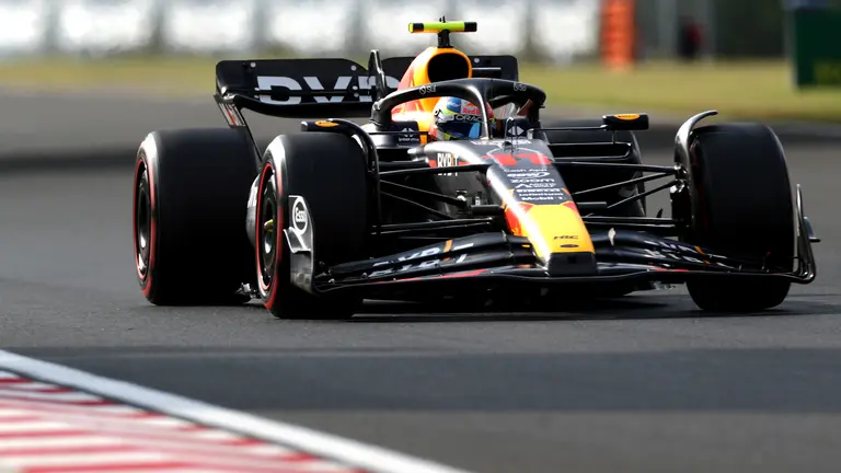 Checo Pérez saldrá noveno en el GP de Hungría; Lewis Hamilton se lleva la pole | TUDN Fórmula 1 ...