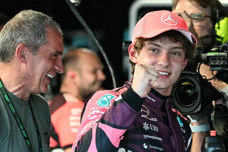 Netflix lanza nuevo documental de Kimi Antonelli, la nueva promesa de la F1 | TUDN Fórmula 1 | TUDN