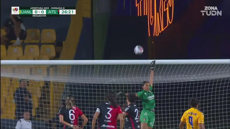 Atlas se salva otra vez gracias a la contribución del aire con el balón ...