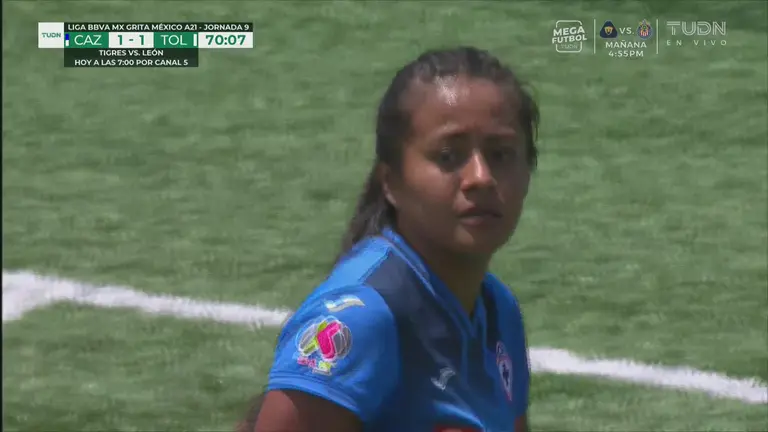 ¡Cerca la bala! Magaly Cortés amenaza a Toluca con zapatazo peligroso ...