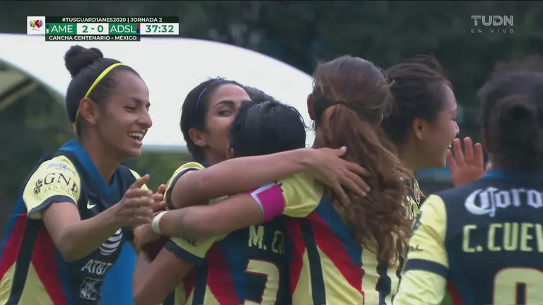 ¡Nadie puede detener a Selene Valera! La defensa consigue el segundo ...