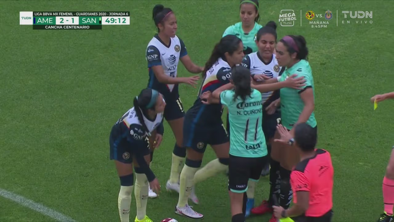 ¡Se arma la bronca! Lucero Lara y Marlyn Campa se ponen bravas | TUDN ...