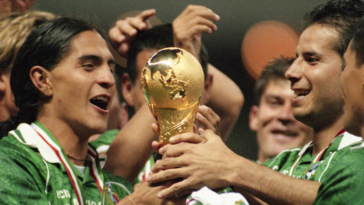 México conquistó la Copa FIFA Confederaciones ante Brasil en 1999 ...