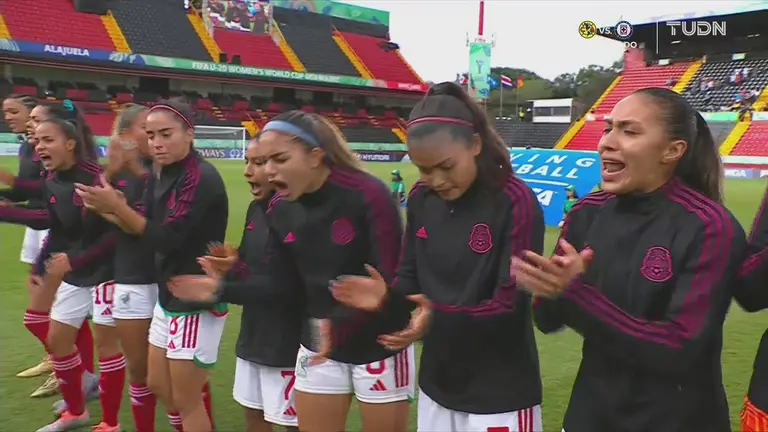 ¡Cargado de emotividad! Así se entonó el himno de México en Costa Rica ...