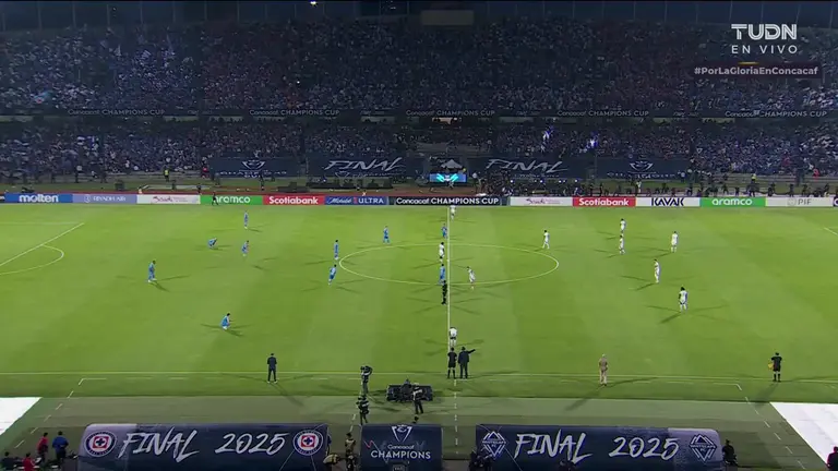 ¡Inicia la Final de Concacaf en vivo! Cruz Azul vs Vancouver comienza ...