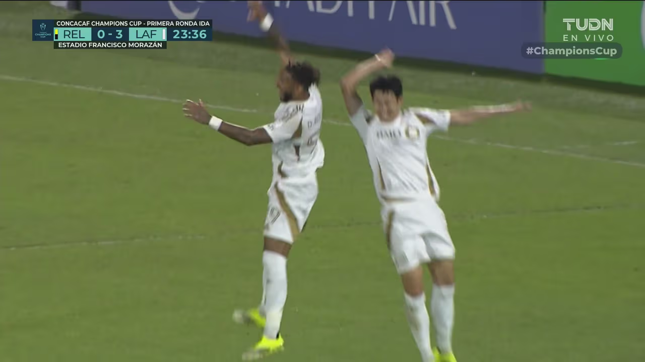 Son está dando cátedra y le puso una joya a Bouanga para el 0-4 de LAFC ...