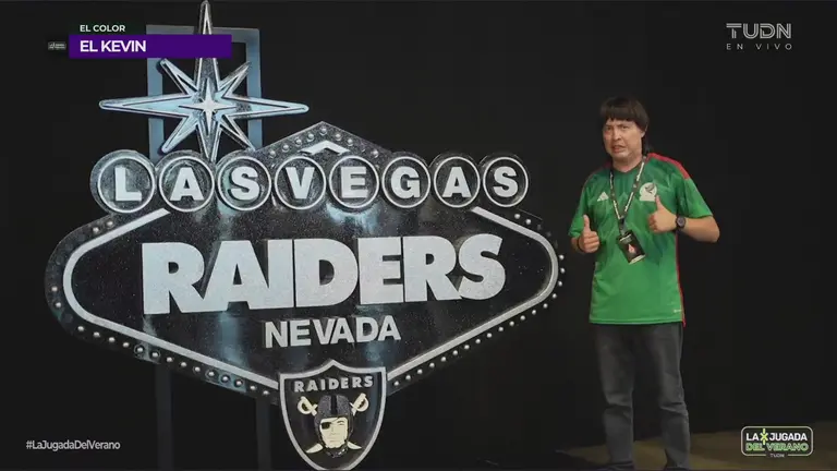 El Kevin deja atrás la flojera y nos da un tour del Allegiant Stadium ...