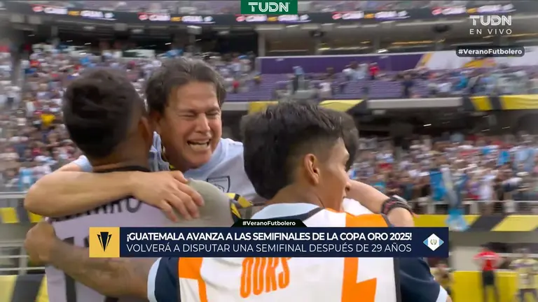 Fernando Tena y su asistente se quiebran tras lograr el pase a Semis ...