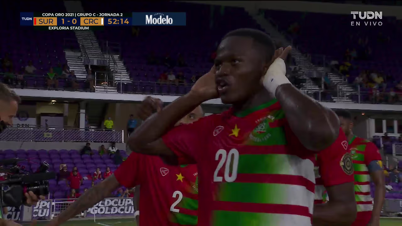 ¡GOL! anota para Surinam. Gleofilo Sabrino Rudewald Vlijter | TUDN Copa ...