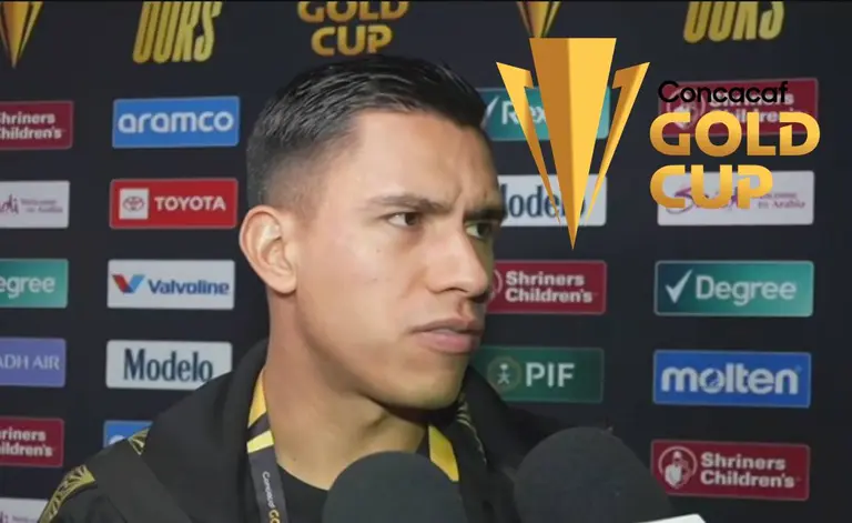 "No puedes joder uno al otro": Malagón habla de la portería de México ...