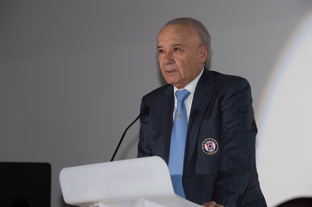 Guillermo Álvarez, en desacuerdo con el término 'cruzazulear' | TUDN ...