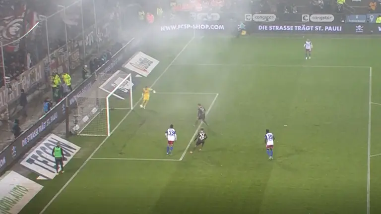 El autogol más insólito acontenció en Alemania | TUDN Fútbol | TUDN