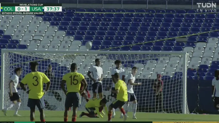 ¡Era para un golazo! Alexander Borto le roba el empate a Colombia ...