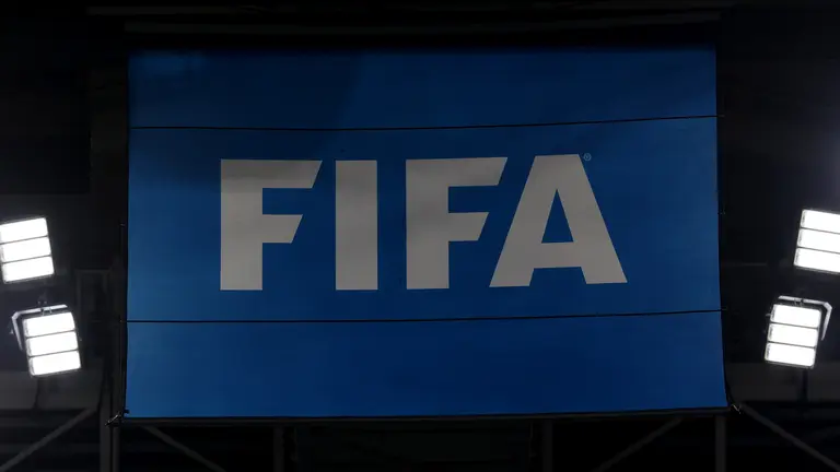 FIFA pone freno a la implementación de tarjeta azul en el futbol | TUDN ...