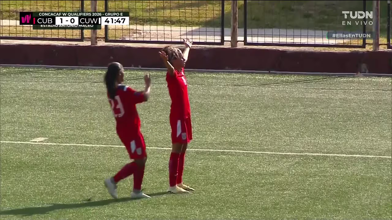 ¡Gol de Cuba! Katheryn Rodríguez convierte el penalti sobre Curazao ...