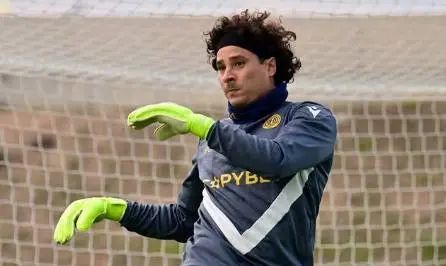 Guillermo Ochoa mantiene en cero su portería y el AEL gana al Akritas ...