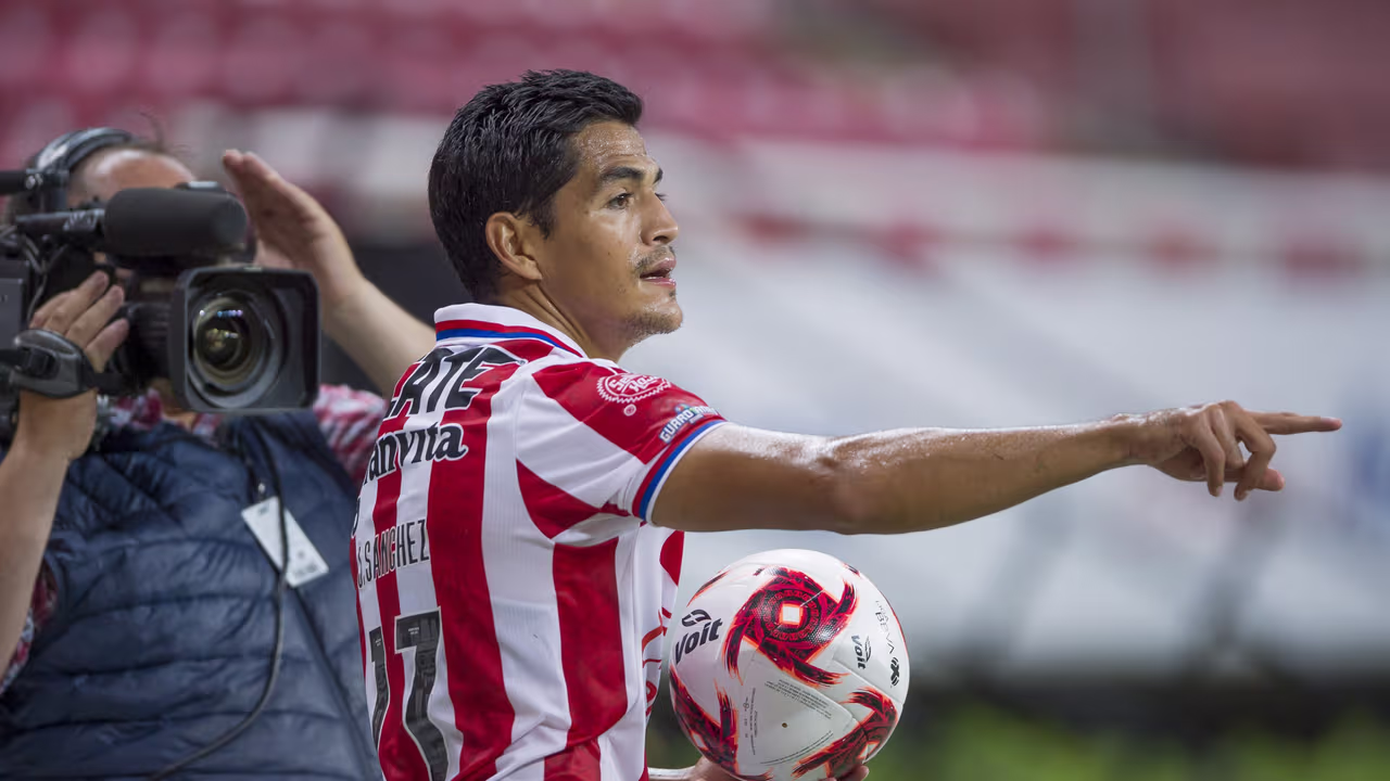 'Chapito' Sánchez: "Los cambios complican a Chivas" | TUDN Liga MX | TUDN