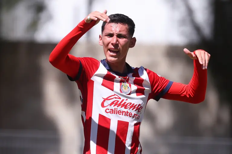 Chivas Sub-23 choca y empata ante el Puebla en Verde Valle | TUDN Liga ...