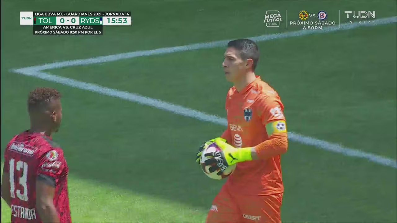 ¡Con imán! Hugo González salva a Rayados dos veces en la línea | TUDN ...