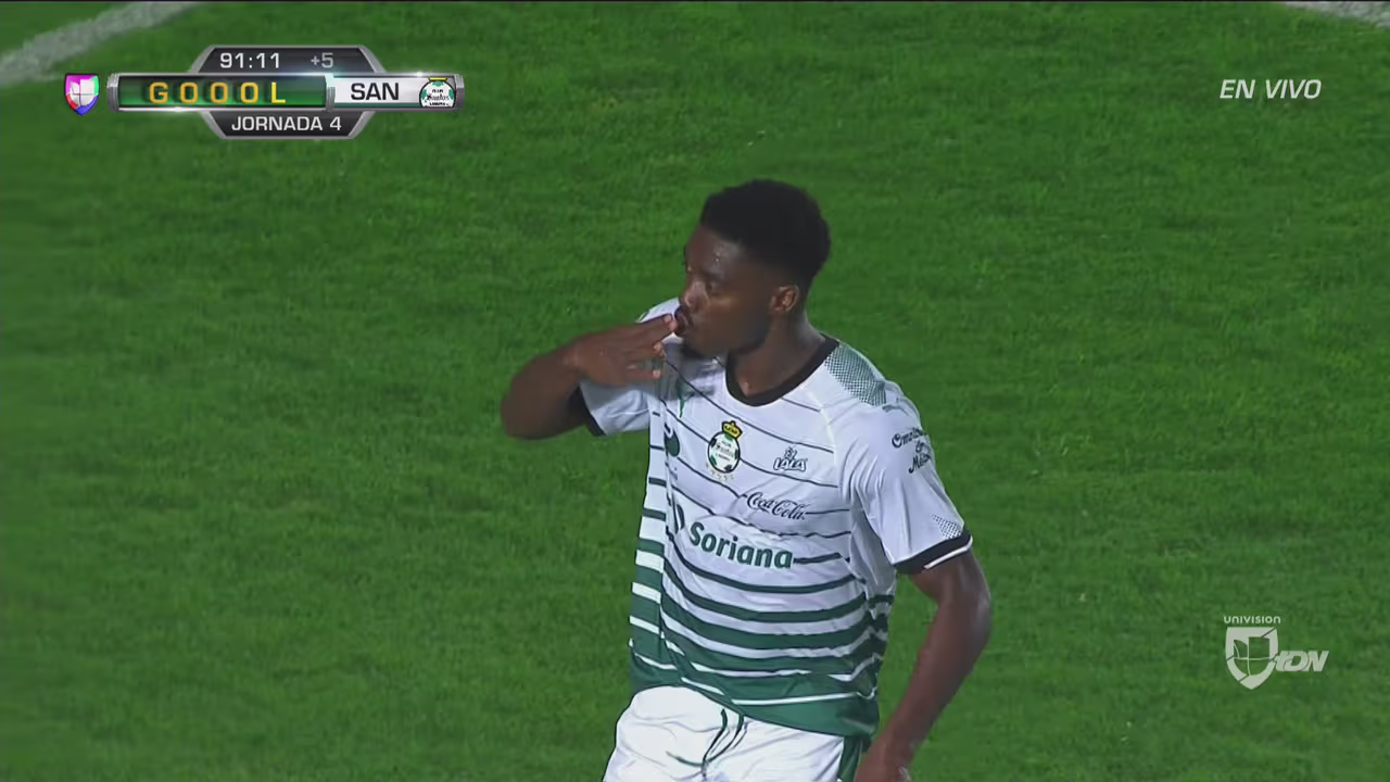 Djaniny Tavares le ‘roba’ el triunfo a Veracruz y pone el 1-1 ...