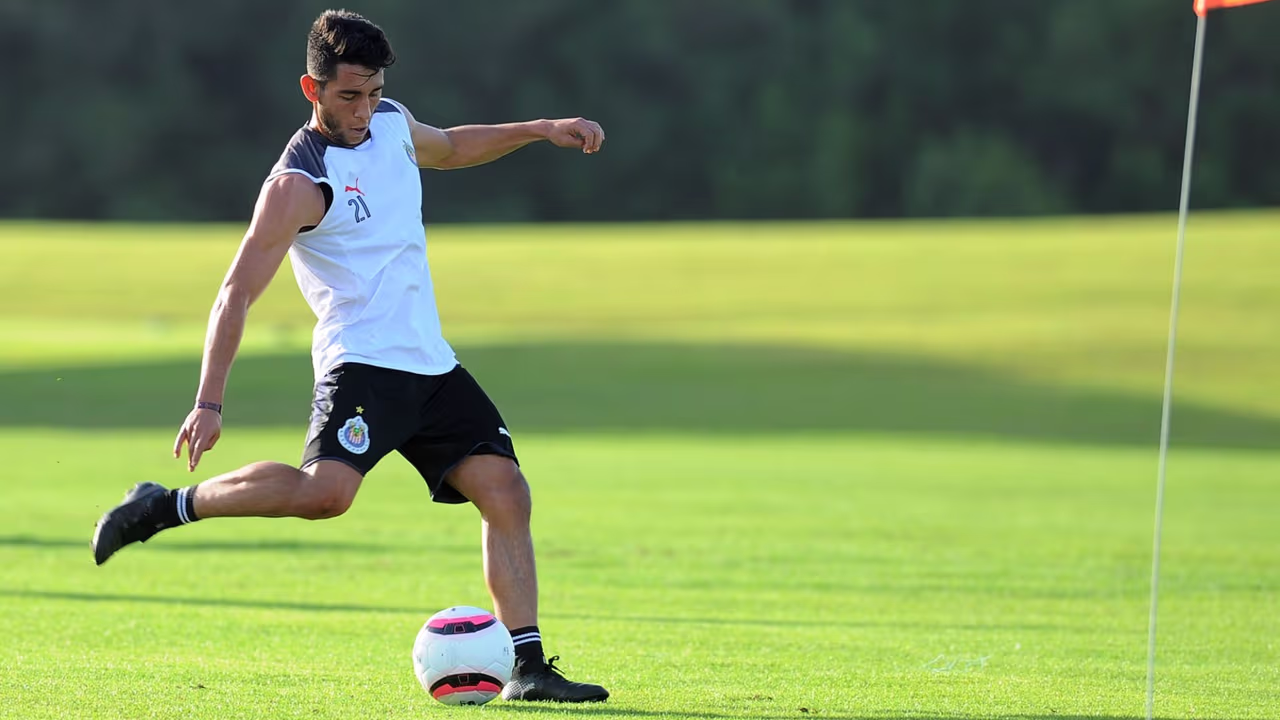 Gael Sandoval: “Quiero dejar huella y hacer las cosas bien en Chivas ...