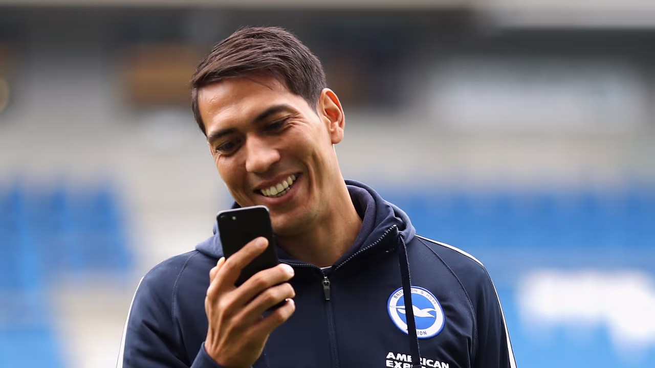 Ganó la Premier League, llegó como ‘bomba’ y nadie reconoció a Ulloa ...