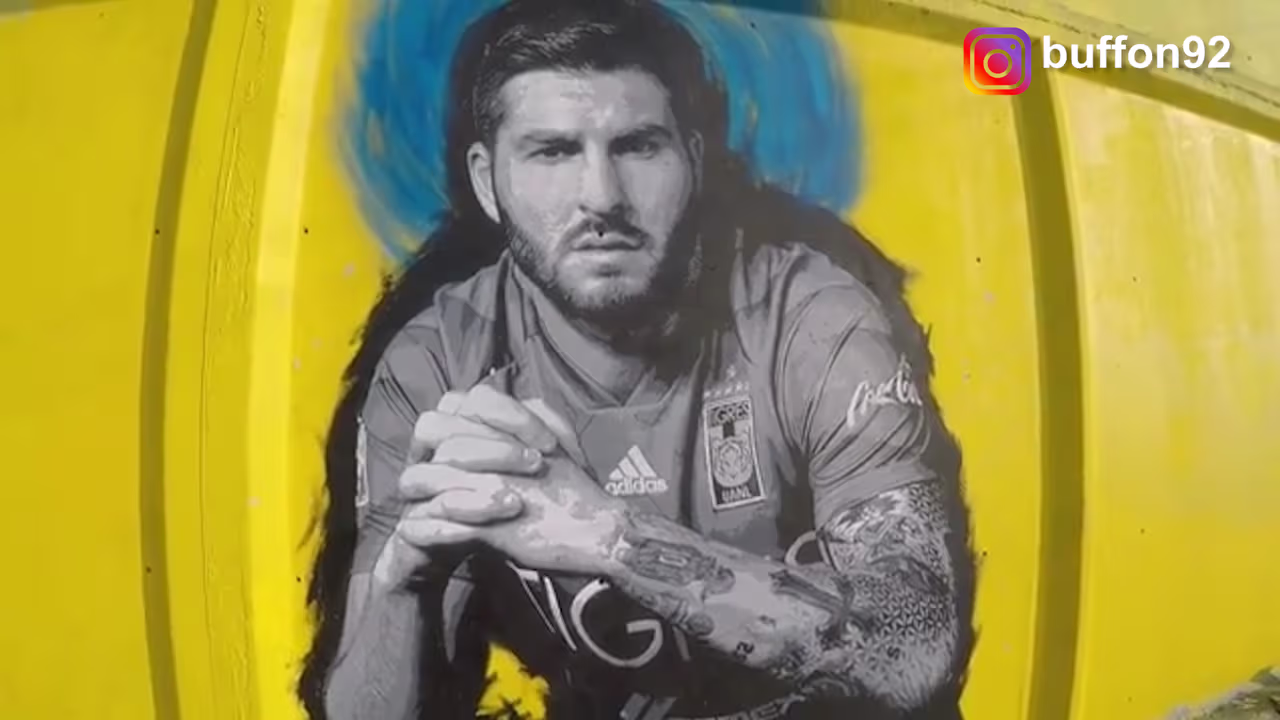 Gignac, inmortalizado una vez más en Monterrey con este magnífico mural ...