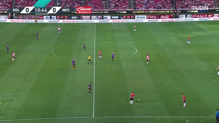 ¡GOOOL! Víctor Guzmán anota para Guadalajara. | TUDN Liga MX | TUDN