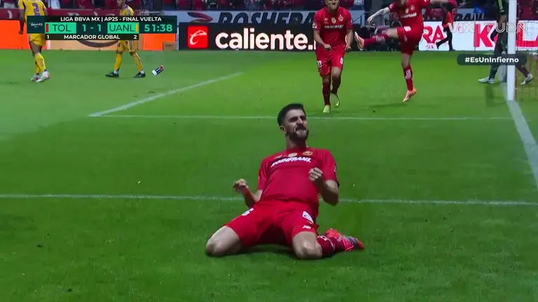 ¡La tercera es la vencida! ¡Paulinho ahora sí, empuja y empata la gran ...