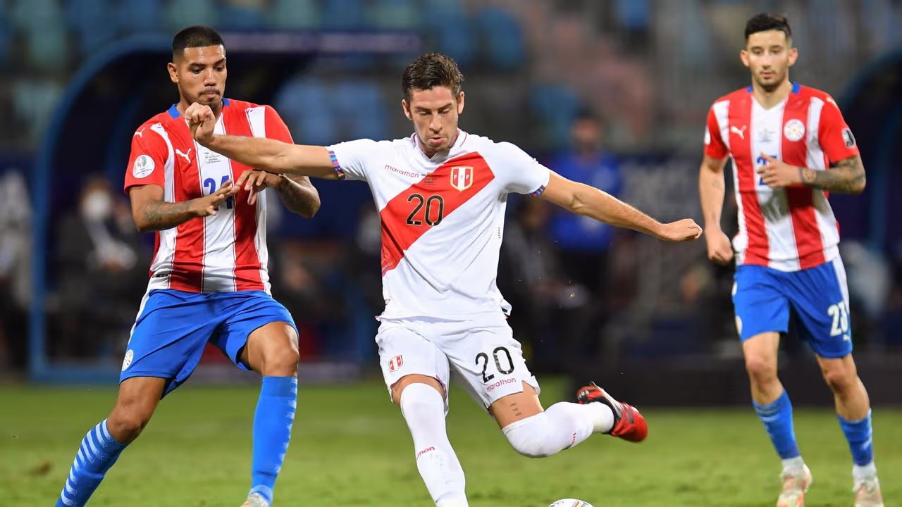 Santiago Ormeño reporta con selección peruana y señala: "En México soy ...