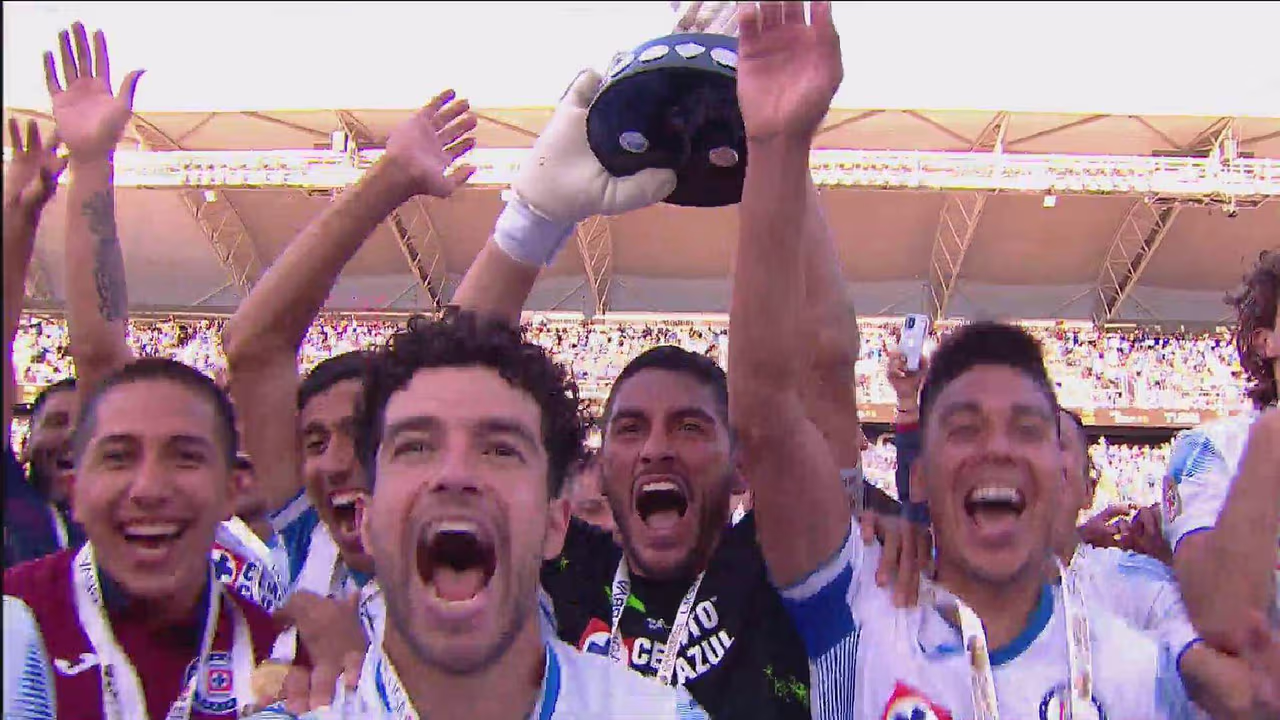 ¡Se acostumbran a los festejos! Esta es la nueva realidad del Cruz Azul ...