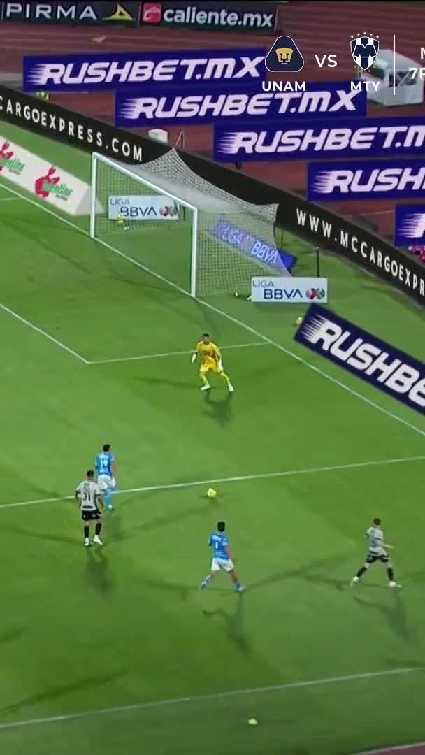 ¡SE HABÍA EQUIVOCADO! César López recompone y evita el gol de Bogusz ...