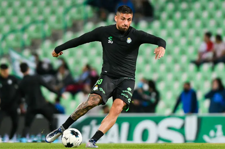 Sporting de Gijón confirma el fichaje de Ignacio Jeraldino, jugador de ...