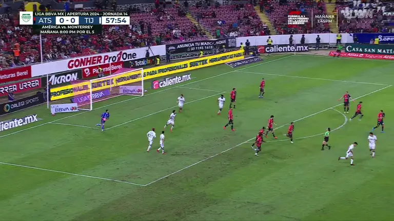 ¡TIRO ATAJADO! disparo por Iván Tona. | TUDN Liga MX | TUDN