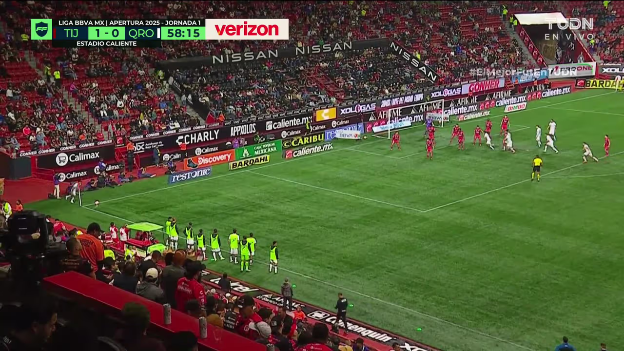 ¡TIRO ATAJADO! disparo por Rodrigo Bogarín. | TUDN Liga MX | TUDN