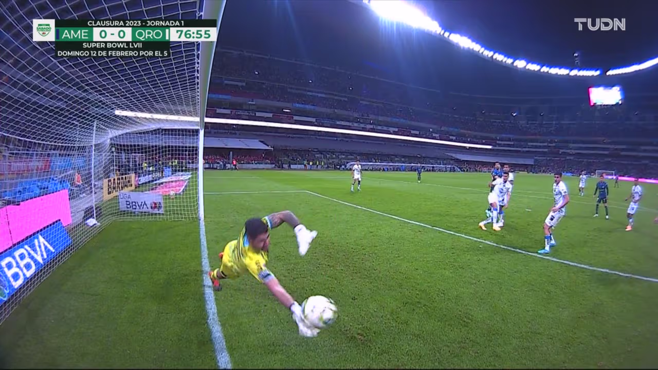 ¡Ya lo estaban cantando! Alcalá le niega el gol a Henry con atajadón ...