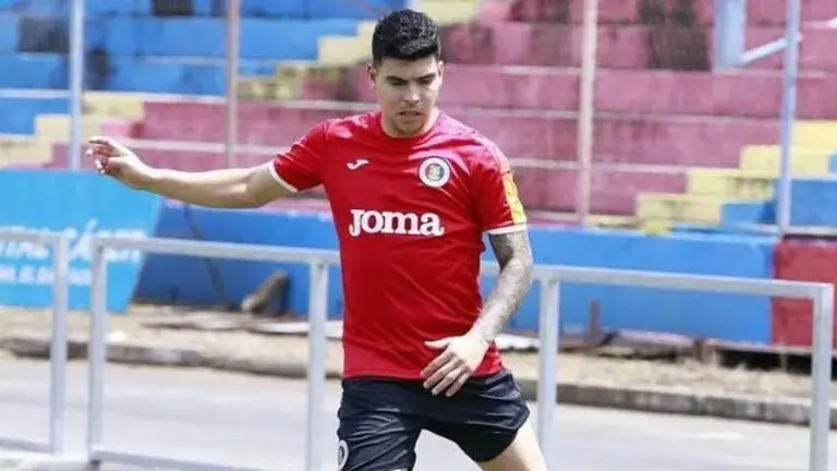 Luis Ángel 'Quick' Mendoza el mexicano causa furor en El Salvador tras ...
