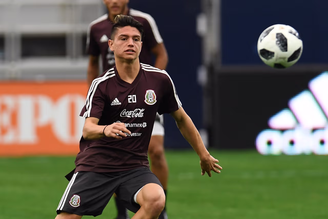 Jonathan González va por la consolidación en el Tricolor | TUDN ...